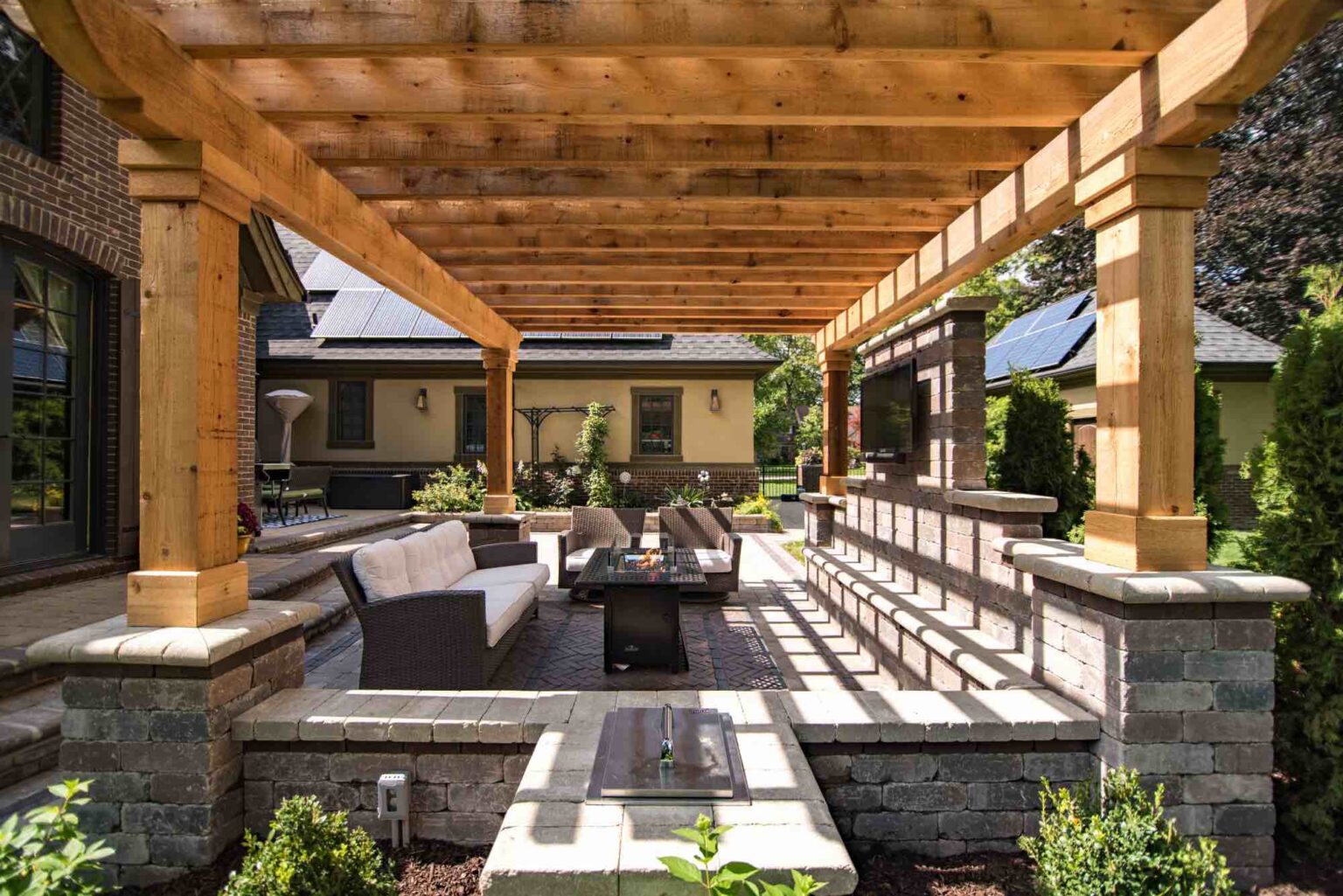 Custom Pergolas in Wisconsin | Wood, Composite, Metal, PVC & Fiberglass ...
